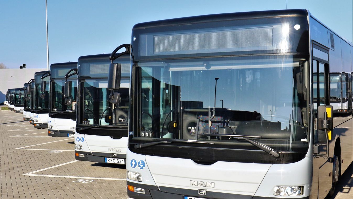 Módosul a buszmenetrend a Mercedes-gyár újraindulása miatt