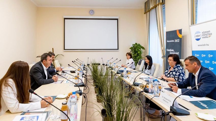 BAON - TIM: minden nehézség dacára csúcsokat dönt az ipar és a ...