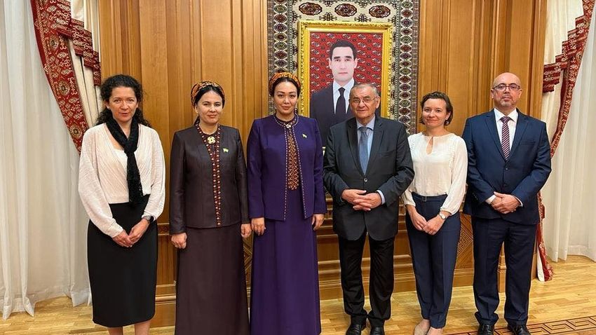 BAON - Lezsák Sándor Türkmenisztánba látogatott