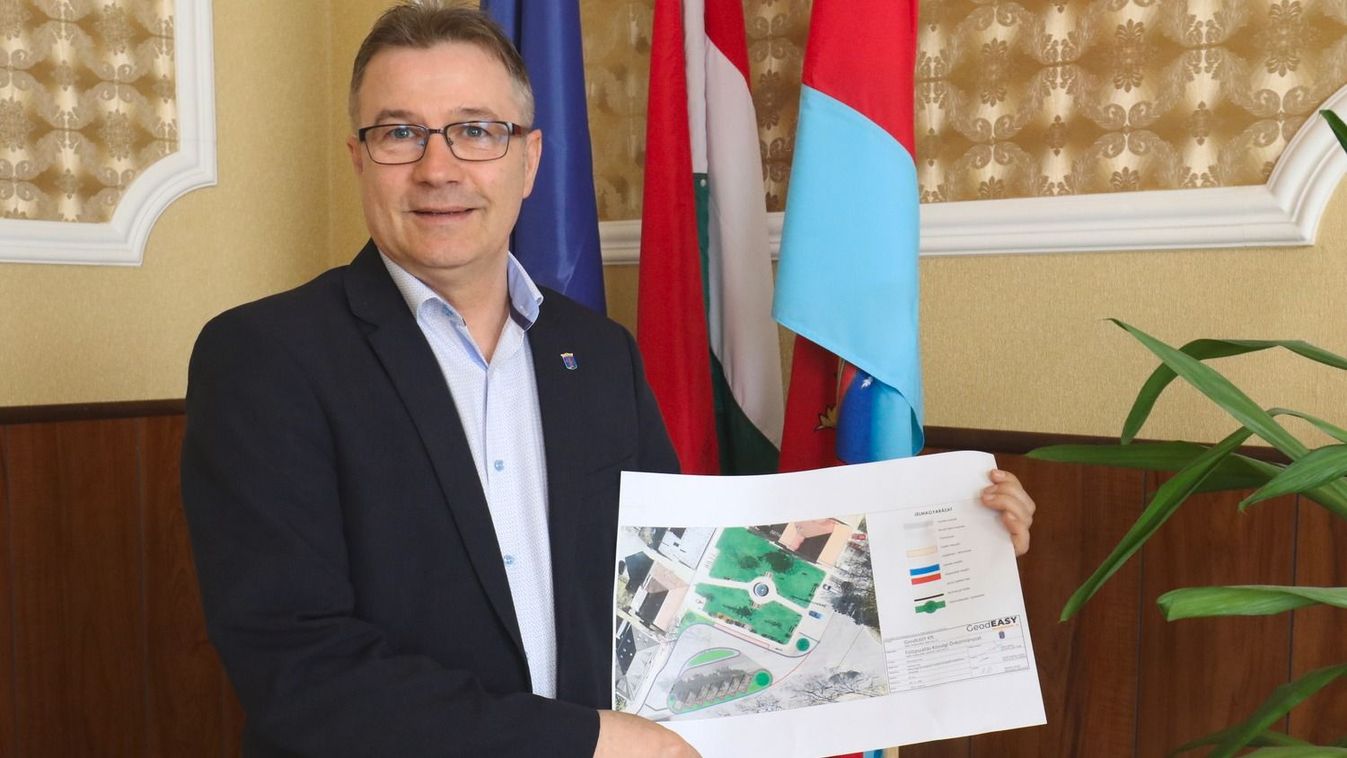 Buszforduló épül Fülöpszálláson, megújul a faluház épülete
