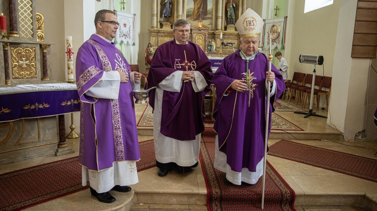 Bábel Balázs érsek kezdeményezte elsőként a Kalocsa–Paks Duna-híd ...