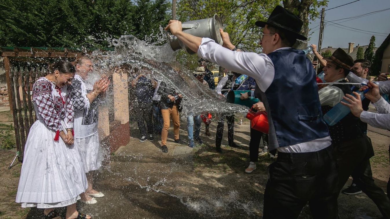 Szép locsolóversek a húsvét varázsához