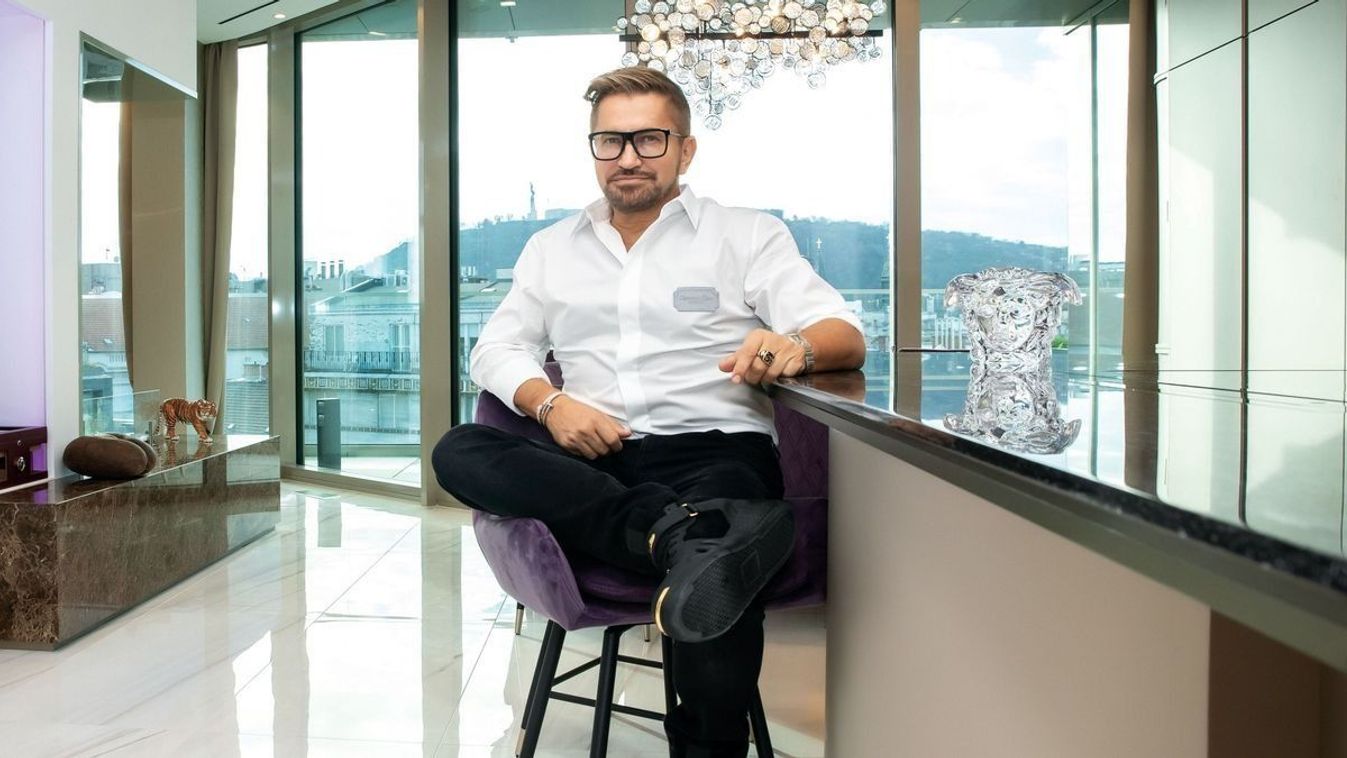 Jákob Zoli újra egy beteg kisfiúnak okozott nagy meglepetést