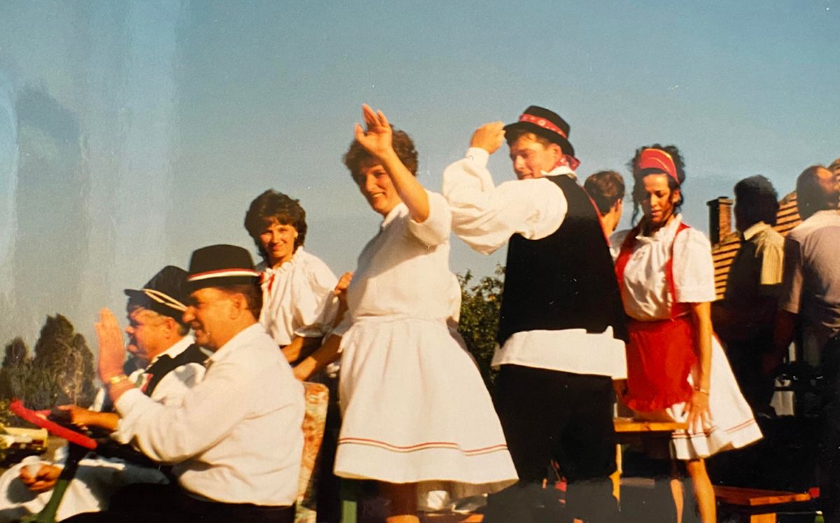 Régi fotó őrzi a tragikusan elhunyt vezető emlékét