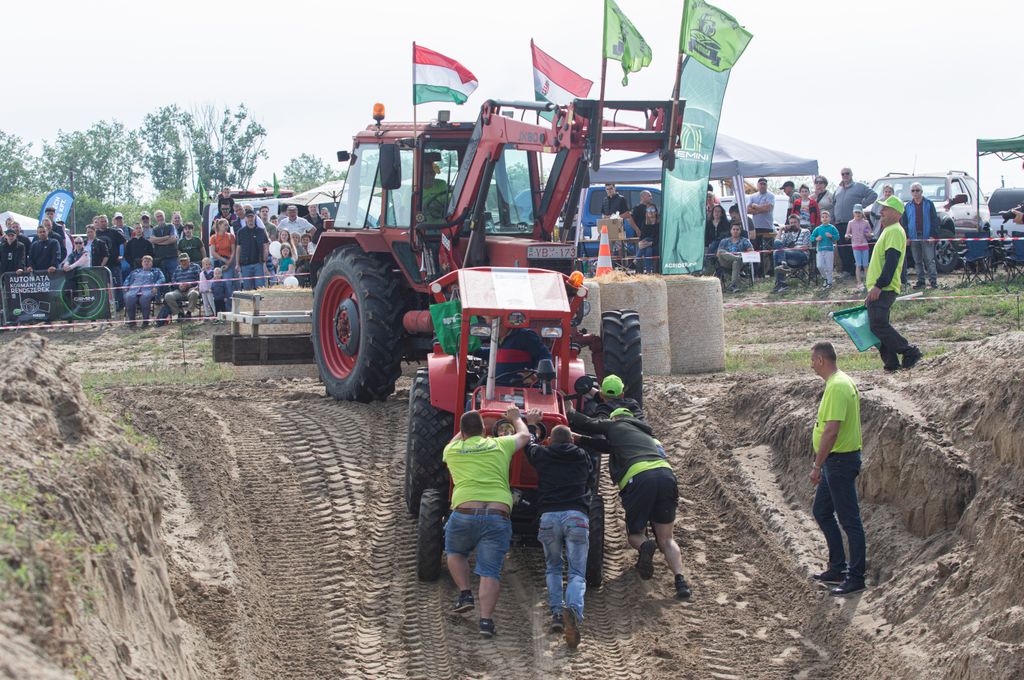 A Helvéciai Traktoros Nap igazi közösség ünnep